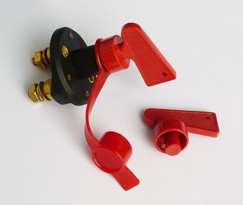 Lucas Type ST360 Removable Key Battery Isolation Switch, Lucas SSB112 ...