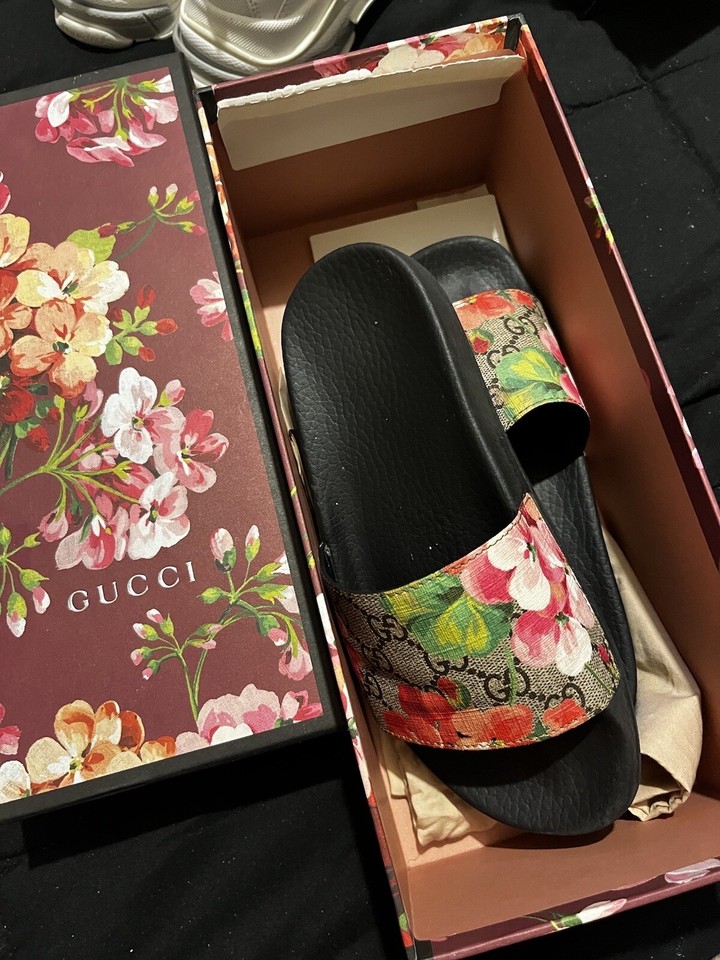 GUCCI Women's GG Blooms Supreme Floral Slides Flip Flops Size 35 | eBay