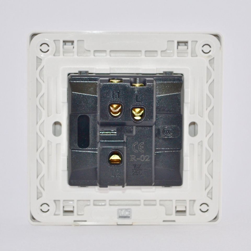 Wide Rocker Light Switch 2 Gang White | eBay UK