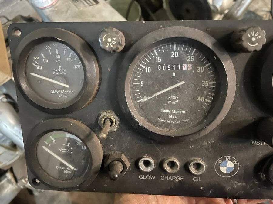 BMW D150 MARINE DIESEL ENGINE PAIR with low hours / 135 HP | eBay