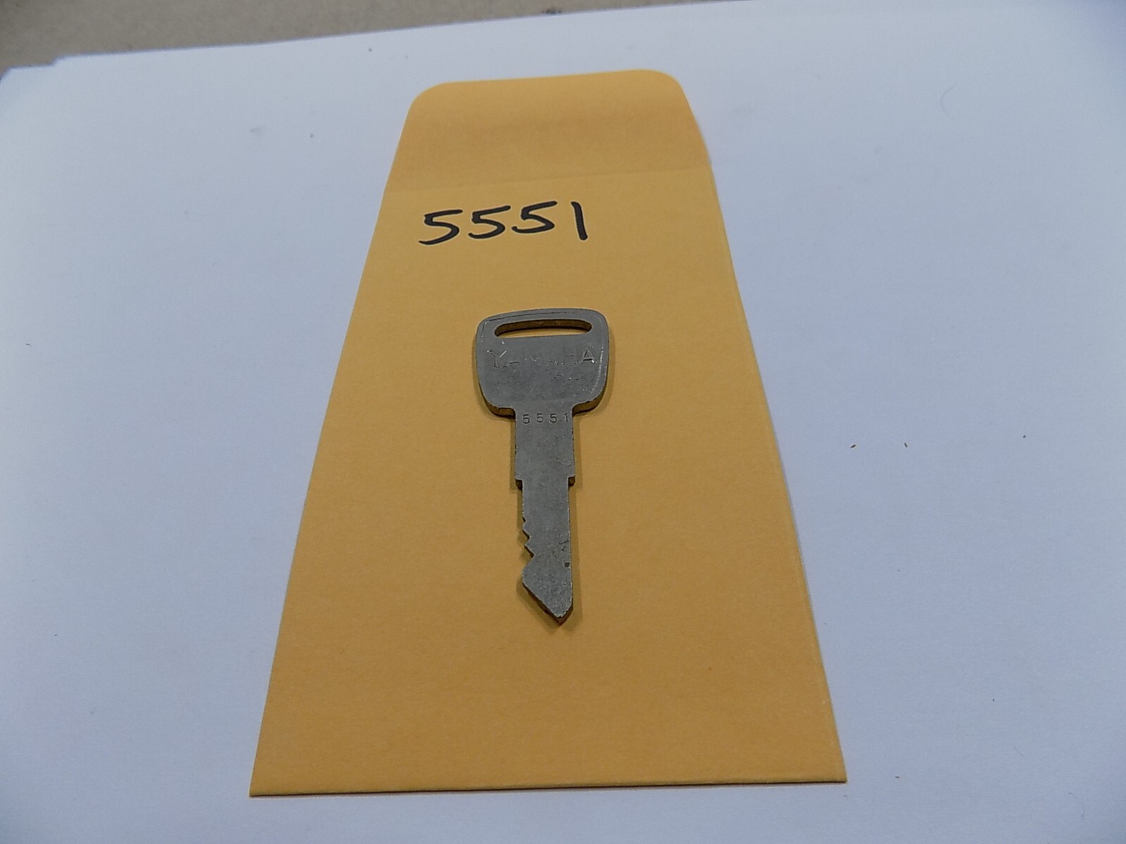 OEM NOS ORIGINAL YAMAHA MOTORCYCLE PRE-CUT KEY / # 5551 | eBay
