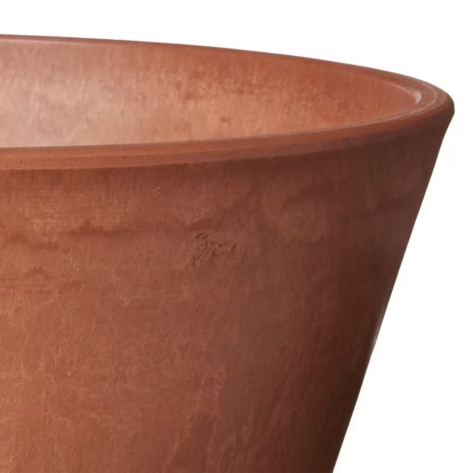 Sleek 10 in. x 5 in. Terra Cotta PSW Bulb Pan Pot - Stylish Planting ...