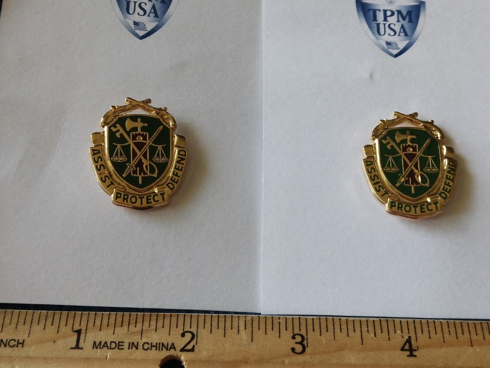10 PAIRS OF - U.S. Army Corps MILITARY POLICE Unit DI DUI Crest PINS ...