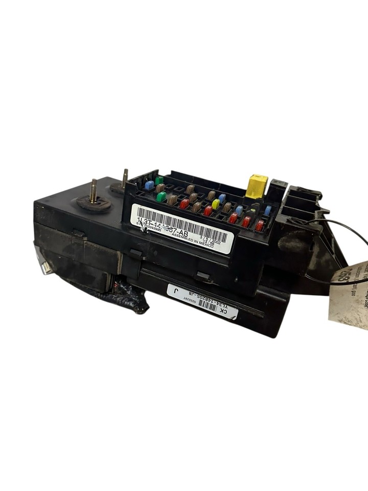 99 00 01 02 03 04 FORD PICKUP F150 Multifunction BCM Fuse Box YL34 ...