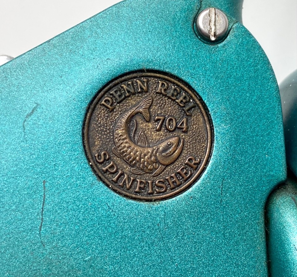 Vintage PENN 704 GREENIE SALT WATER SPINNING REEL , 1971-1978 - One ...