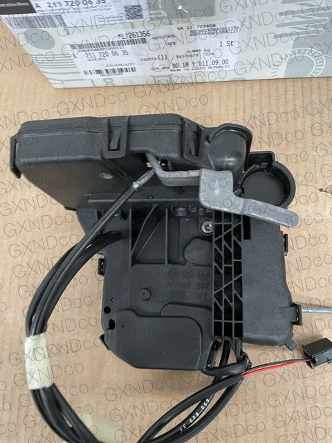 Original Mercedes-Benz W211 E-class Door Lock Front Right A2117200635 ...