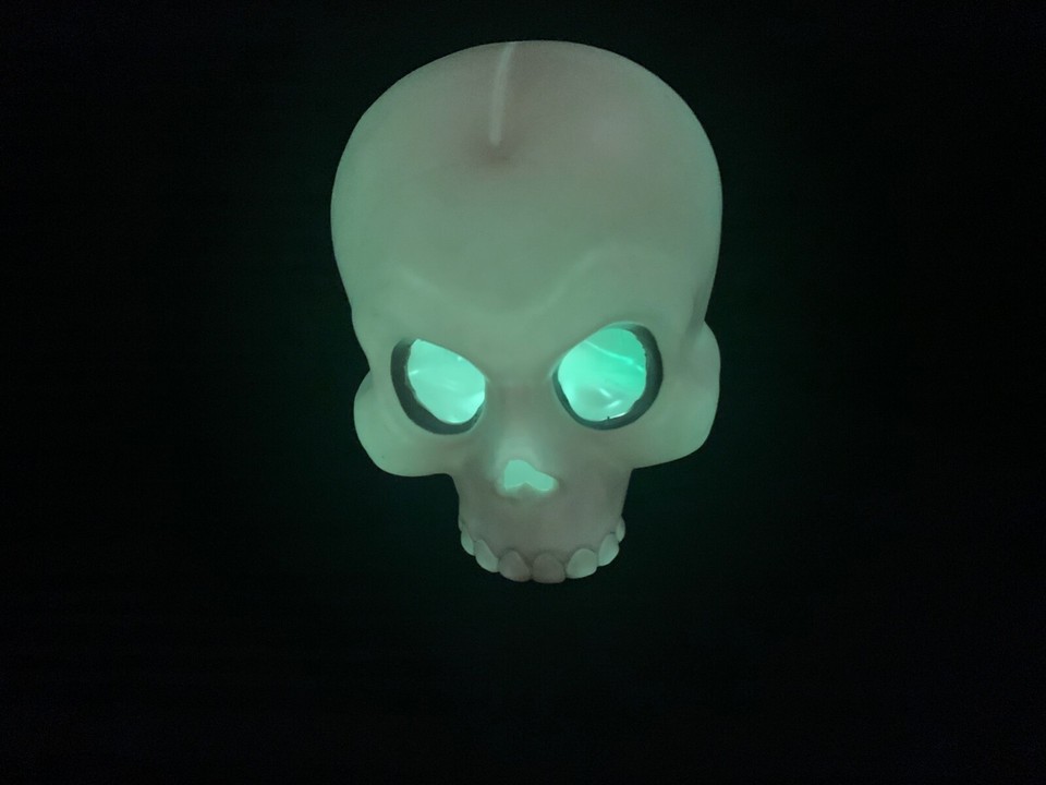 Target HYDE AND EEK LED COLOR CHANGING SKULL Led Light HALLOWEEN ...