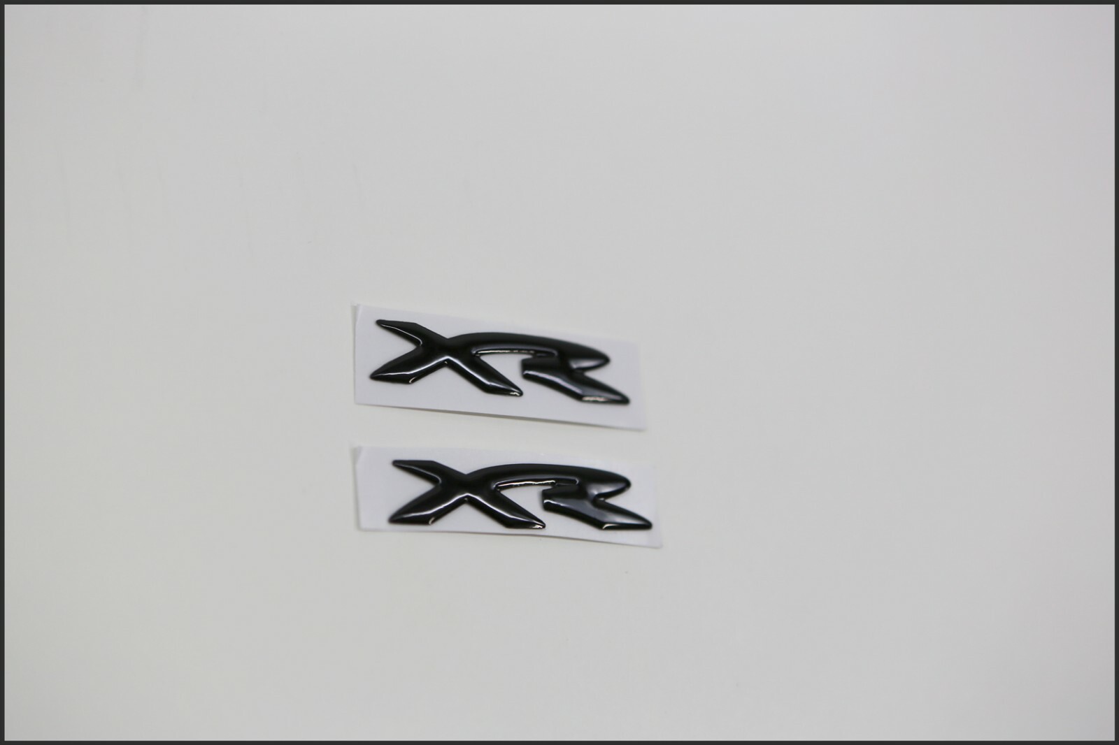 XR DECAL BADGE X 2 SUIT FORD BA/BF/FG FPV/FALCON/XR6/XR8/FALCON/SEDAN ...