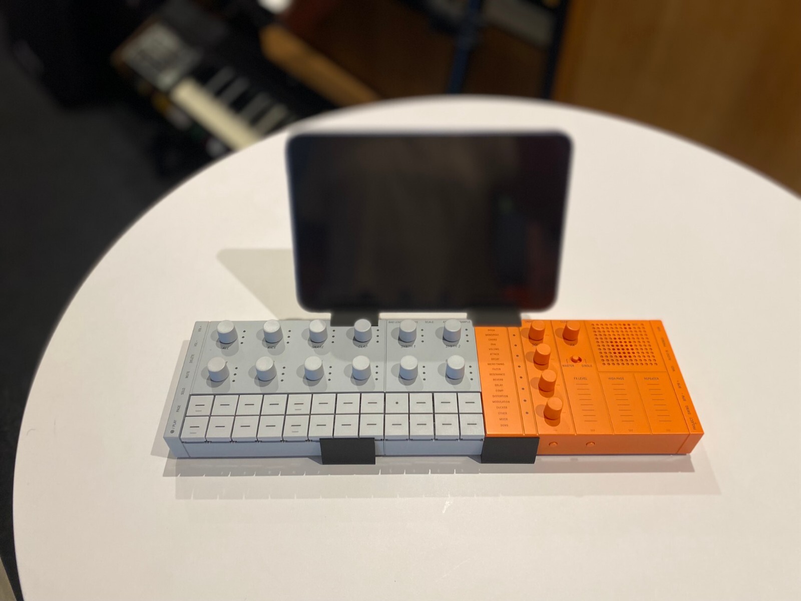 Stand Holder for SEQTRAK Yamaha Attach Your tablet IPAD / Smartphone | eBay