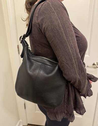 Vintage Coach Soho Crossbody Black Leather Bag 6676 | eBay