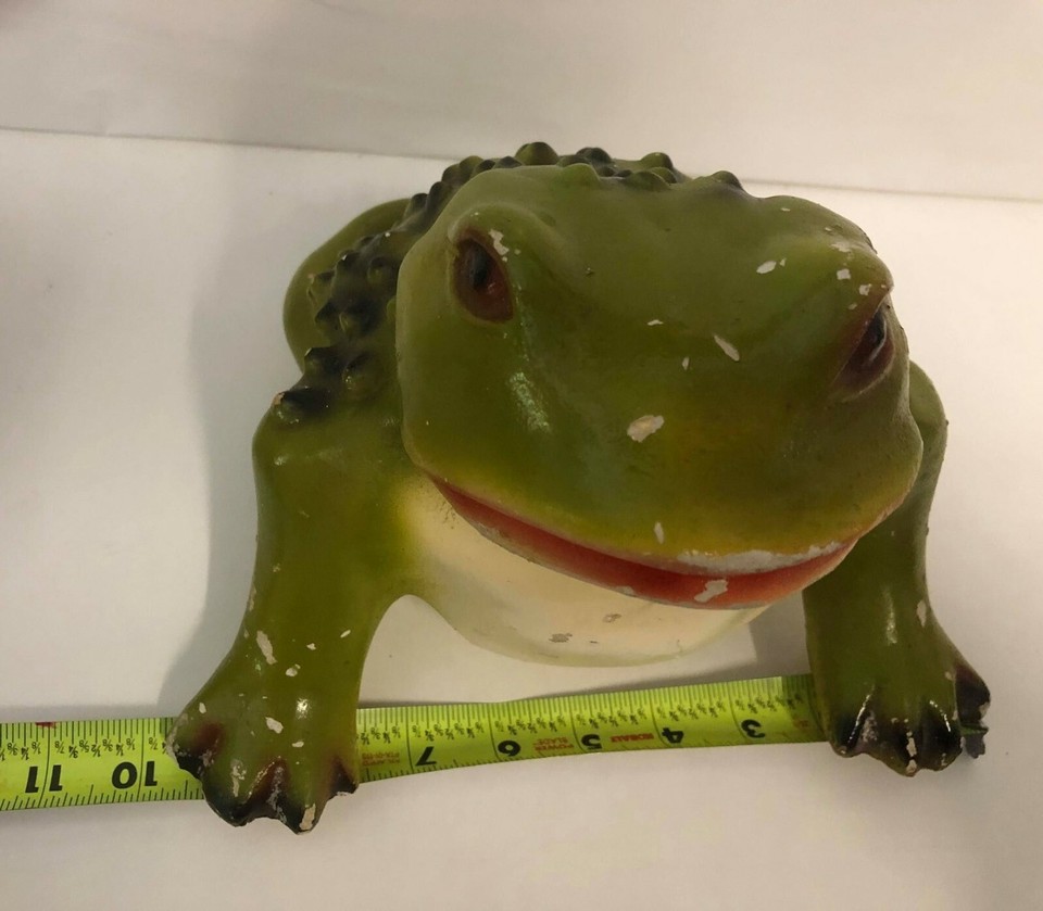 Vintage Chalkware Plaster Bull Frog Figure made in Mexico Unique ...