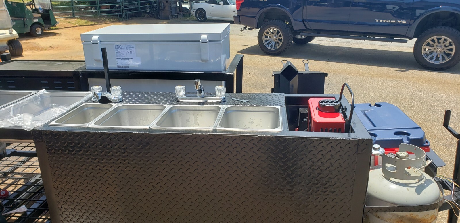 Mobile Food Cart Restaurant on Wheels Business Road Runner BBQ Smoker ...