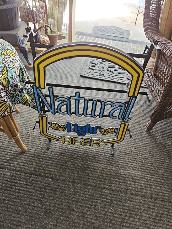 Anheuser Busch NATURAL LIGHT Beer Sign Mancave Bar Neon-Look Natty ...