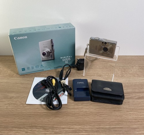Canon IXUS 55 5.0MP Digital Compact Camera 3x Zoom Silver with Charger ...