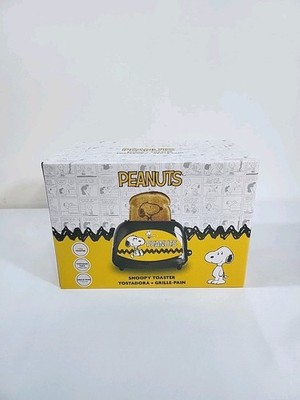 Peanuts New 2025 Snoopy 2 Slice Toaster Black/Yellow | eBay