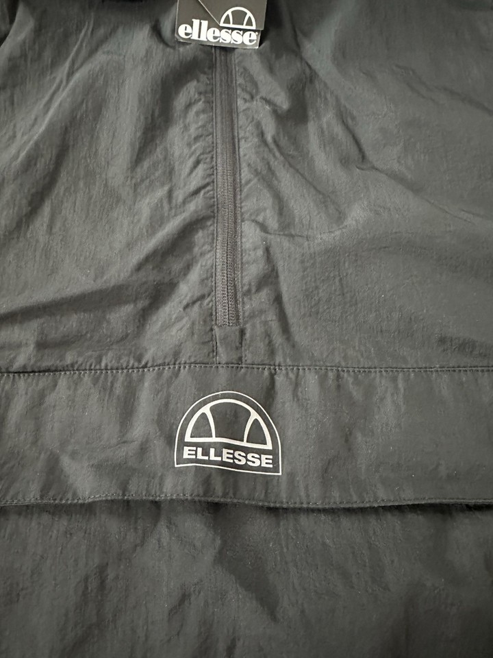 Retro Ellesse Overhead Windbreaker Medium Black Reflective BNWT Rain ...