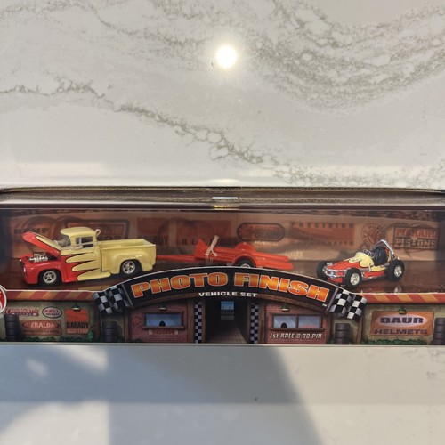 Hot Wheels Collectibles Photo Finish Set 1956 Ford Pickup Sprint Racer ...