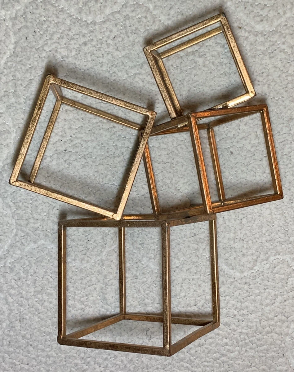 Bronze Cube