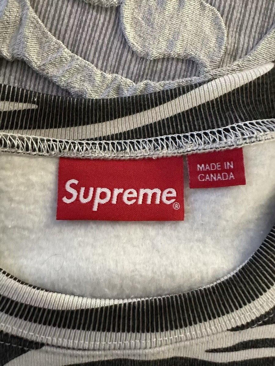 New - Supreme Box Logo Crewneck Sweater FW22 Zebra Size New - Supreme Box Logo Crewneck Sweater FW22 Zebra Size