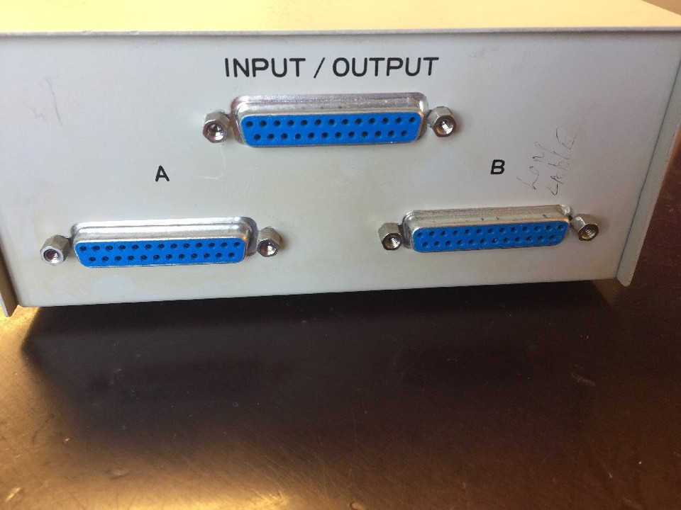 Manual Data Transfer Switch Box 2-Posituon 2 - Port A/B | eBay