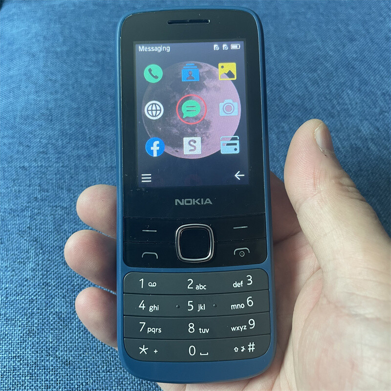 Unlocked Nokia 225 4G-2020 FM Radio Dual SIM 0.3MP 2.4" Bluetooth ...