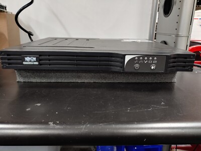 TRIPP LITE SMART1000RM1U SmartPro Line Interactive Sine Wave UPS 1U ...