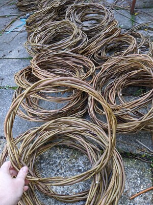 Thin willow wreath rings plain natural bases 12'' 14'' bundle multi x30 ...