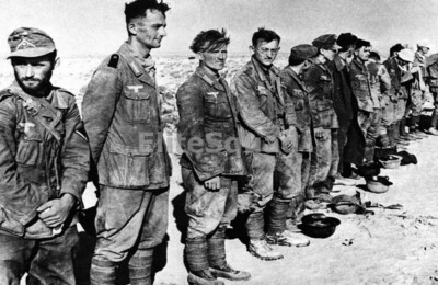 WW2 Picture Photo 97 German prisoners captured by British in Egypt 1097 ...