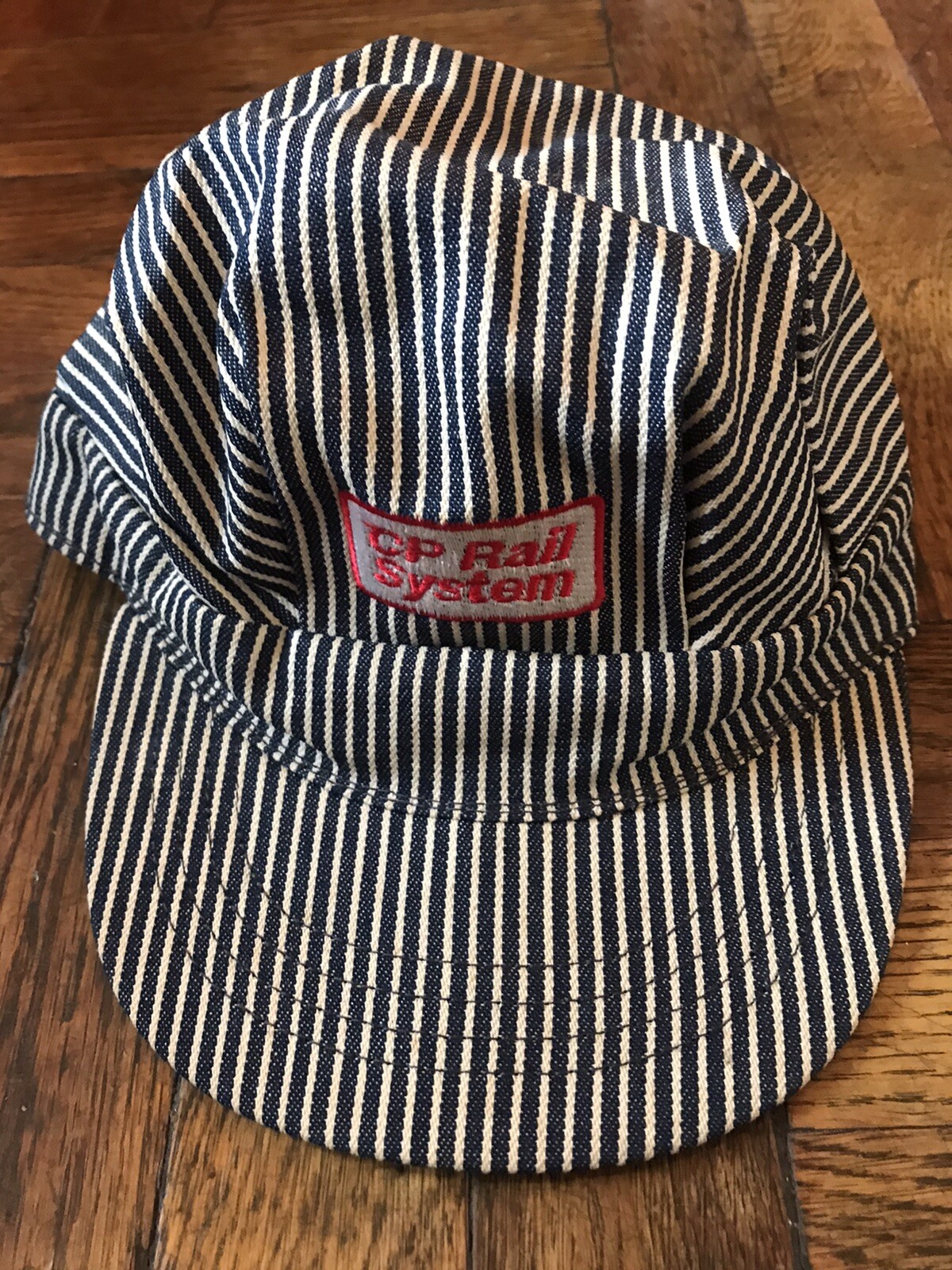 CP rail system hat Train Vintage - Gem