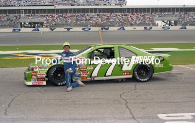 8X10 PHOTO #2277-8; FEB 1990, KEN RAGAN, DAYTONA, NASCAR WINSTON CUP ...