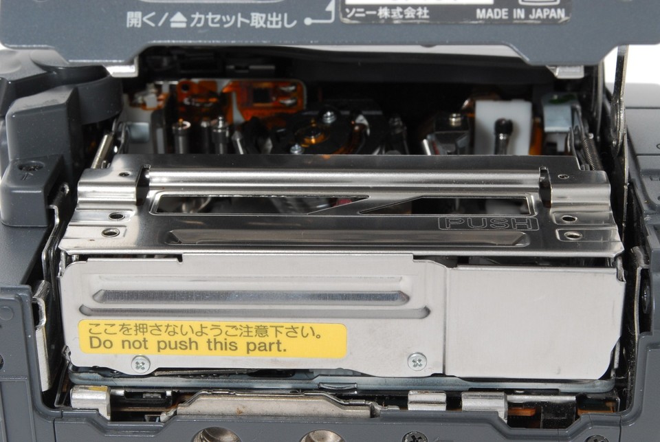 [Asis] Sony Handycam DCR-TRV22 Silver Mini DV Camcorder Nightshot From ...