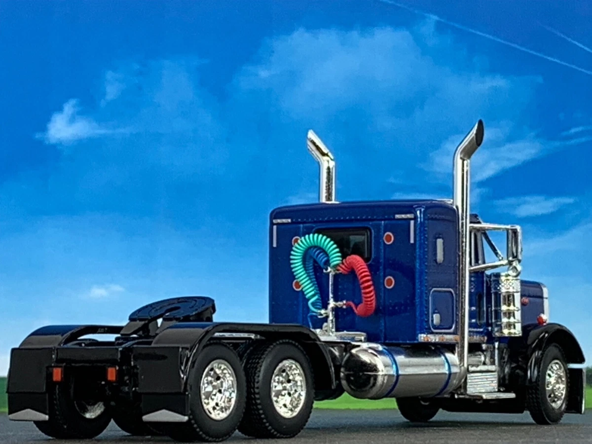 Custom Blue Peterbilt 379