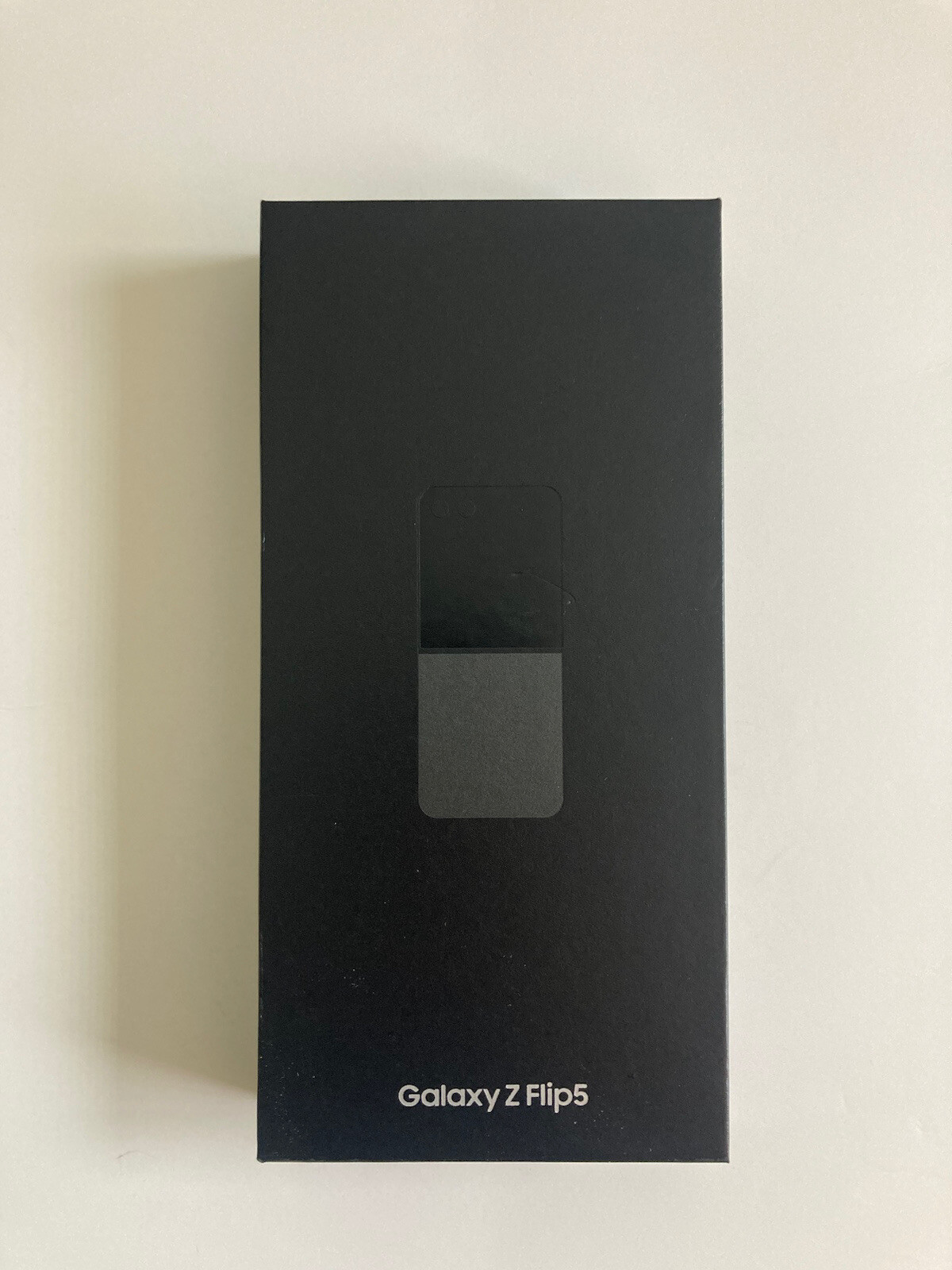 Samsung+Galaxy+Z+Flip5+SM-F731U+-+256GB+-+Graphite+%28Unlocked%29 for ...