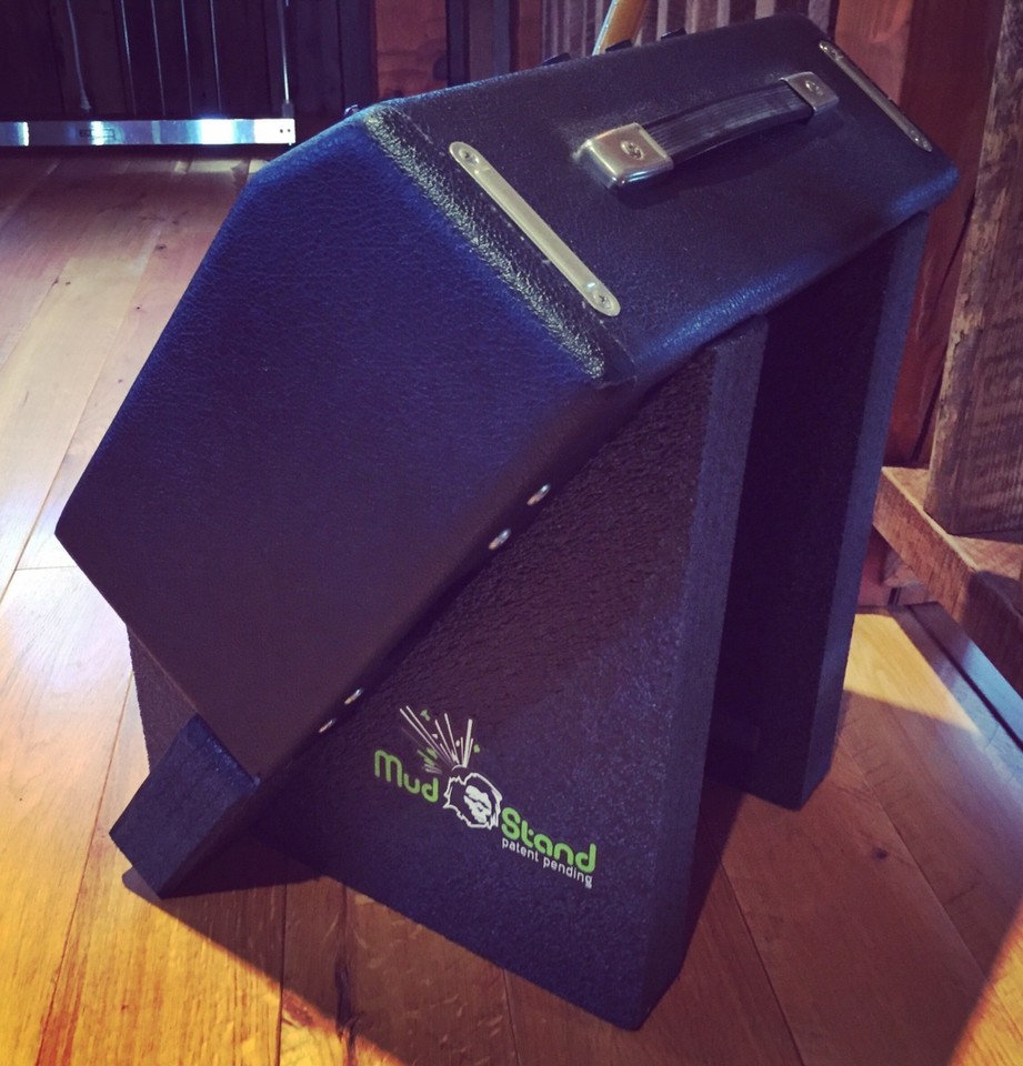 Amp Stand for small amplifiers used at home or in the studio! Mud Stand ...
