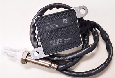 GM OE # 12708006 NOX Sensor - Silverado HD - Sierra HD - Brand New ...