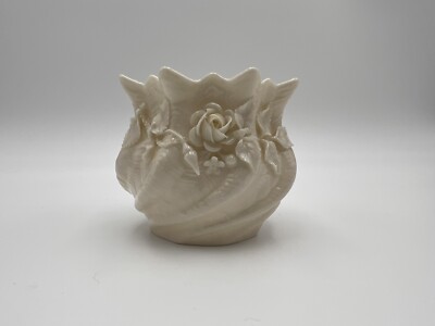 Vintage Irish BELLEEK Twisted Shell Vase Flower Rose Unpainted Aberdeen ...
