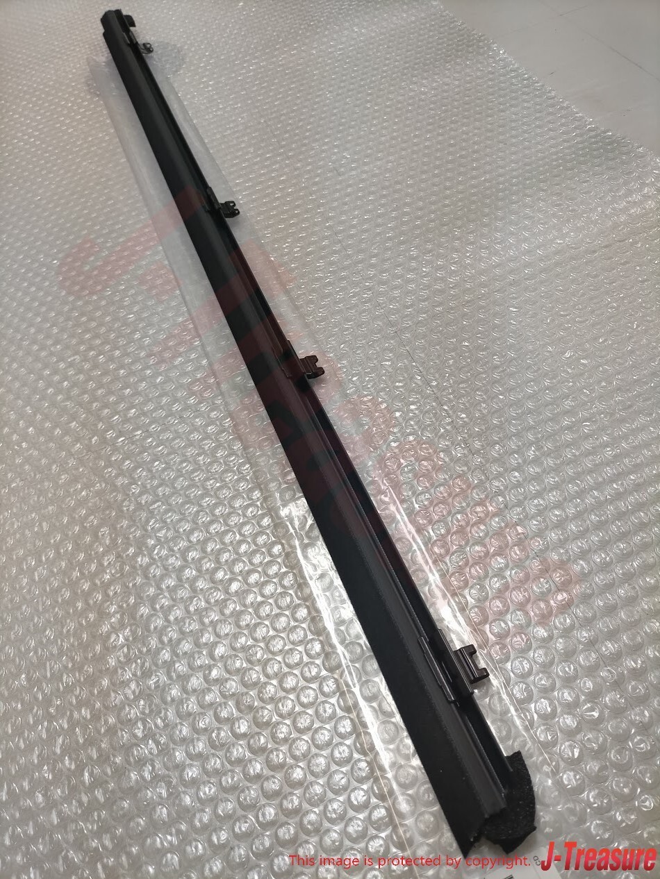 TOYOTA 4RUNNER 10-22 Genuine Front Door Glass Inner Weatherstrip RH ...