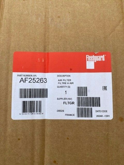 FLEETGUARD AF25263 - Air filter cross reference