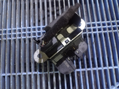 VW GOLF MK5 MK6 TOURAN PASSAT B6 B7 TAILGATE BOOT LOCK LATCH CATCH ...