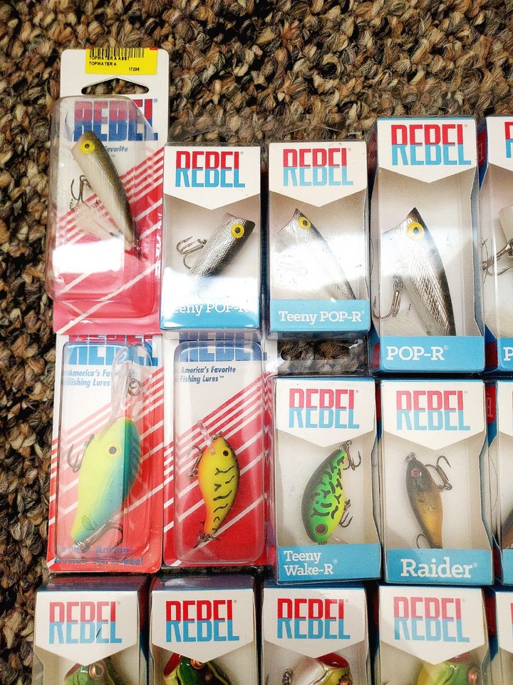 33 Lures Rebel CB Pop-R Wake-R Raider Crickhopper Bumble Bug Frog-R ...