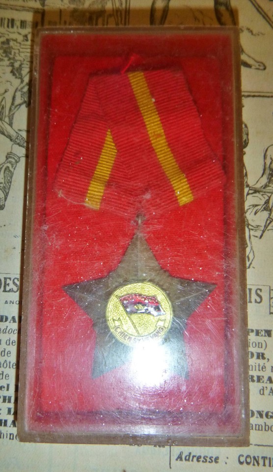 Original Box - VC MEDAL - Soldier of Glory - SE VANG - NLF - Vietnam ...