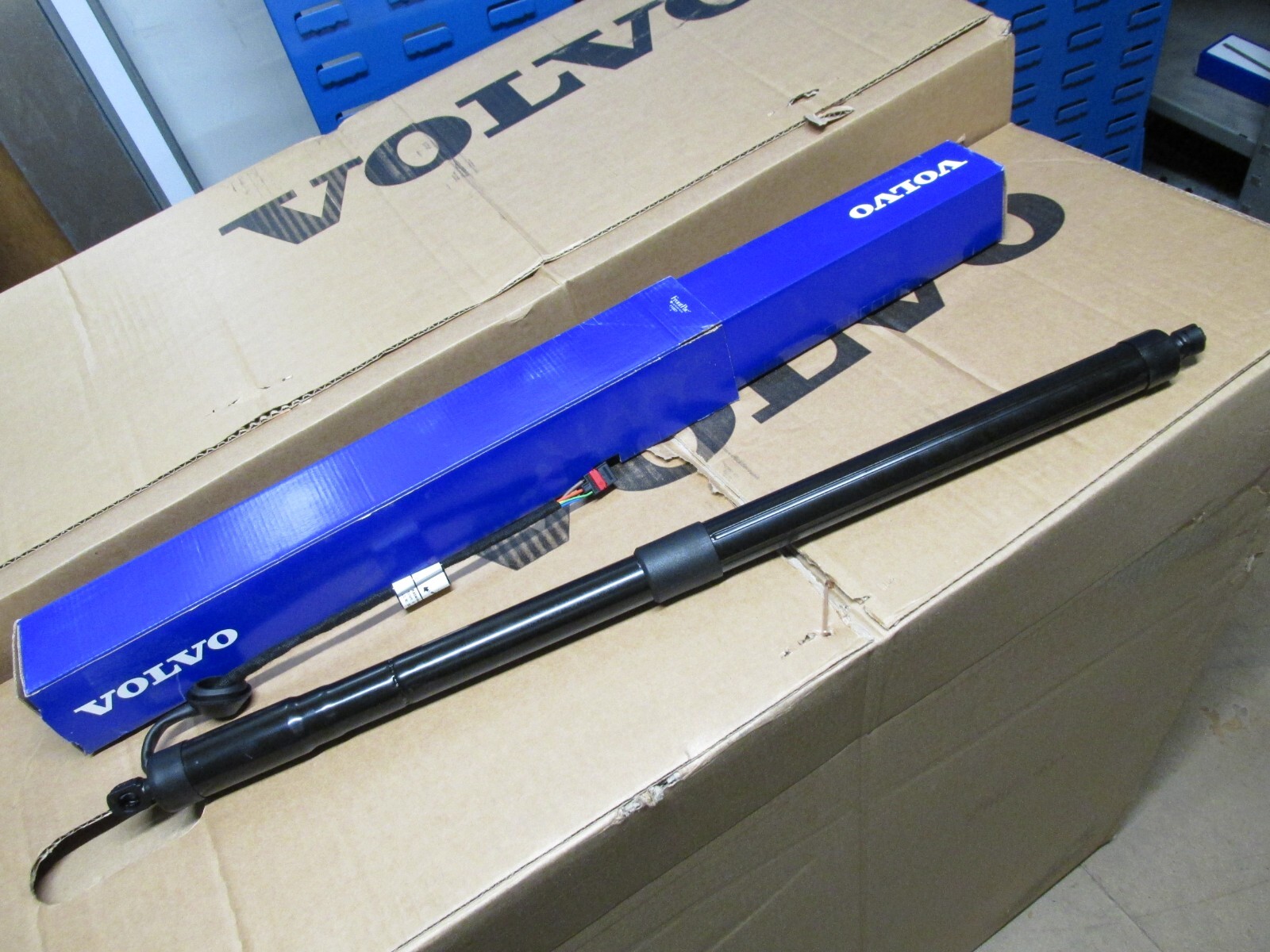 GENUINE Volvo XC60 Power Tailgate Boot Strut 2018 - 2022 32136006 | eBay