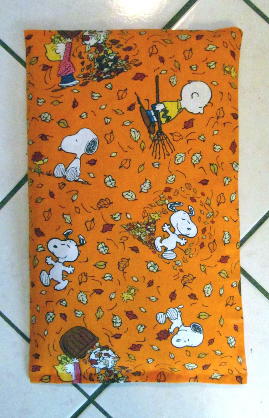 New Microwavable Therapeutic Snoopy Peanuts Corn Bag / Heating Pad Hot ...