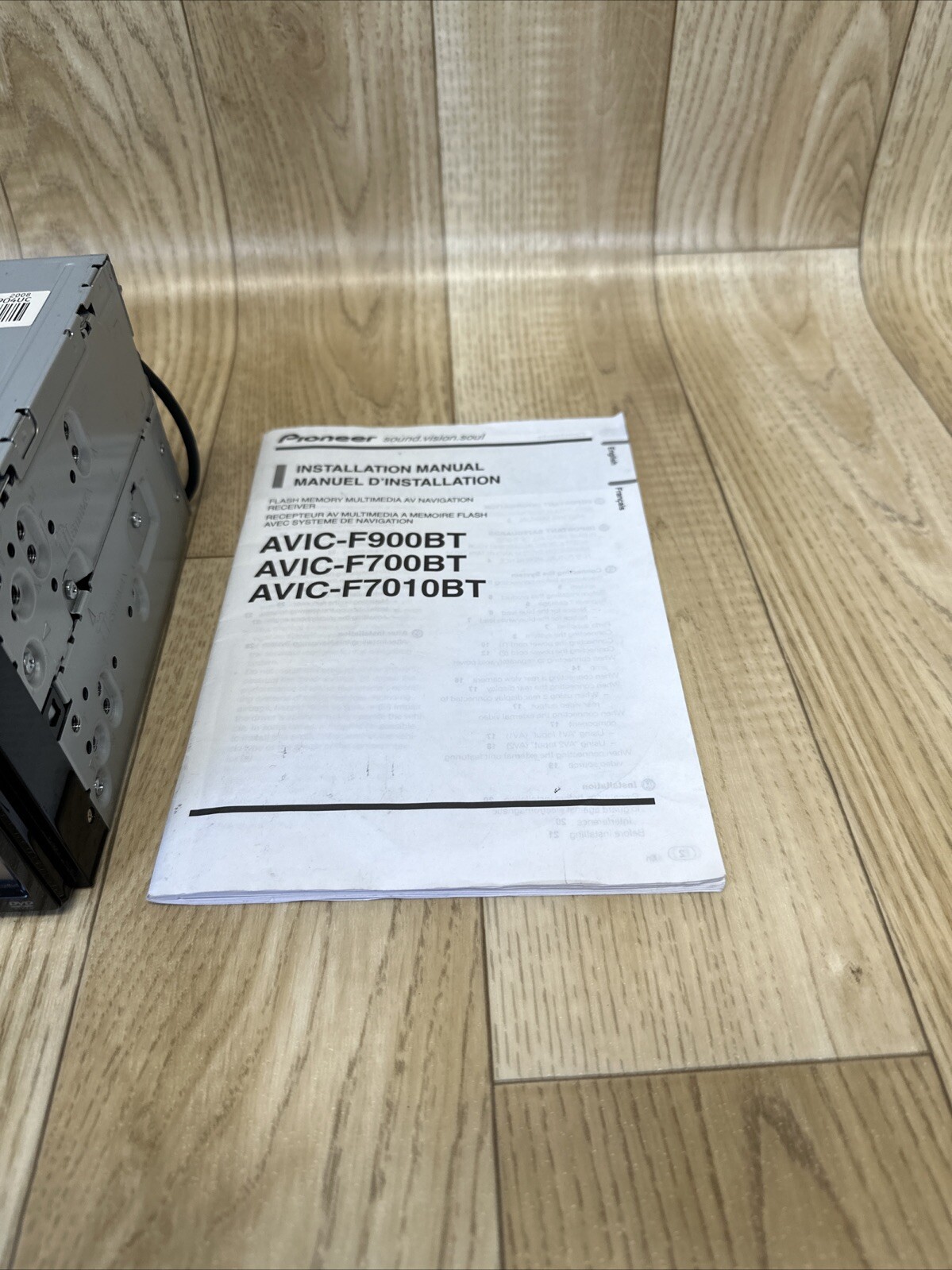 Pioneer AVIC-F900BT In-dash Touchscreen Monitor Navigation Receiver ...