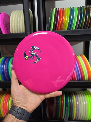 Discmania Discs Mini Huk S-Line P3x Pink 175g Trifly Disc Golf Putter ...