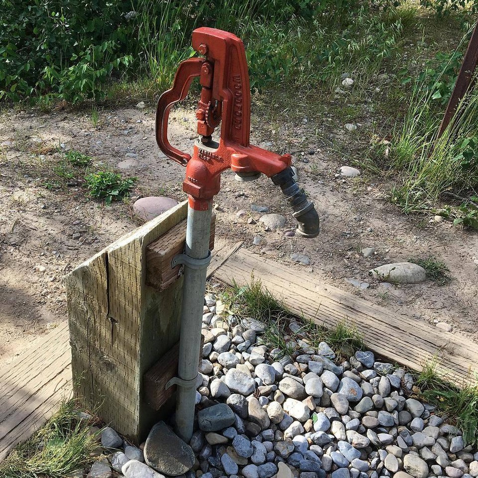 Woodford Yard Hydrant 4' Auto Drain Backflow Protected Galvanized Steel ...