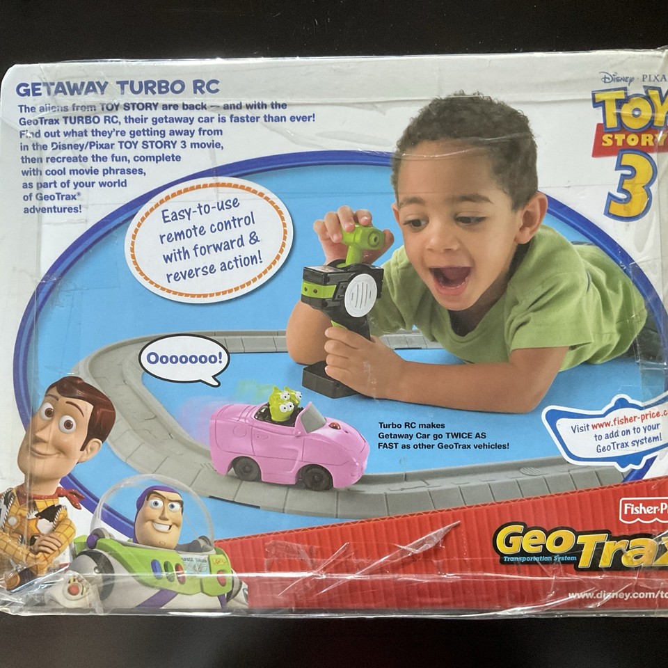 GeoTrax Toy Story 3 Alien Getaway Turbo Car Pink RC Vehicle Disney RC ...