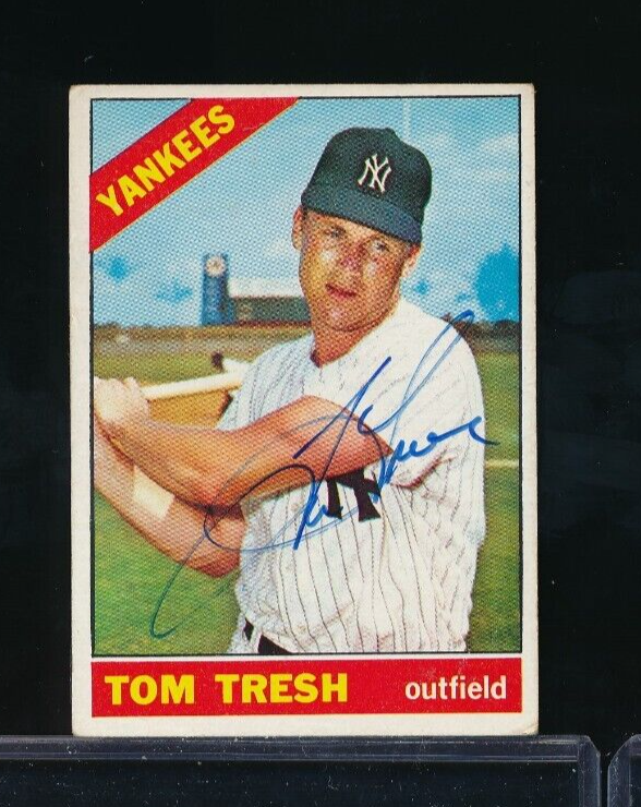 1966 Topps #205 TOM TRESH signed auto autograph clean blue sig centered ...
