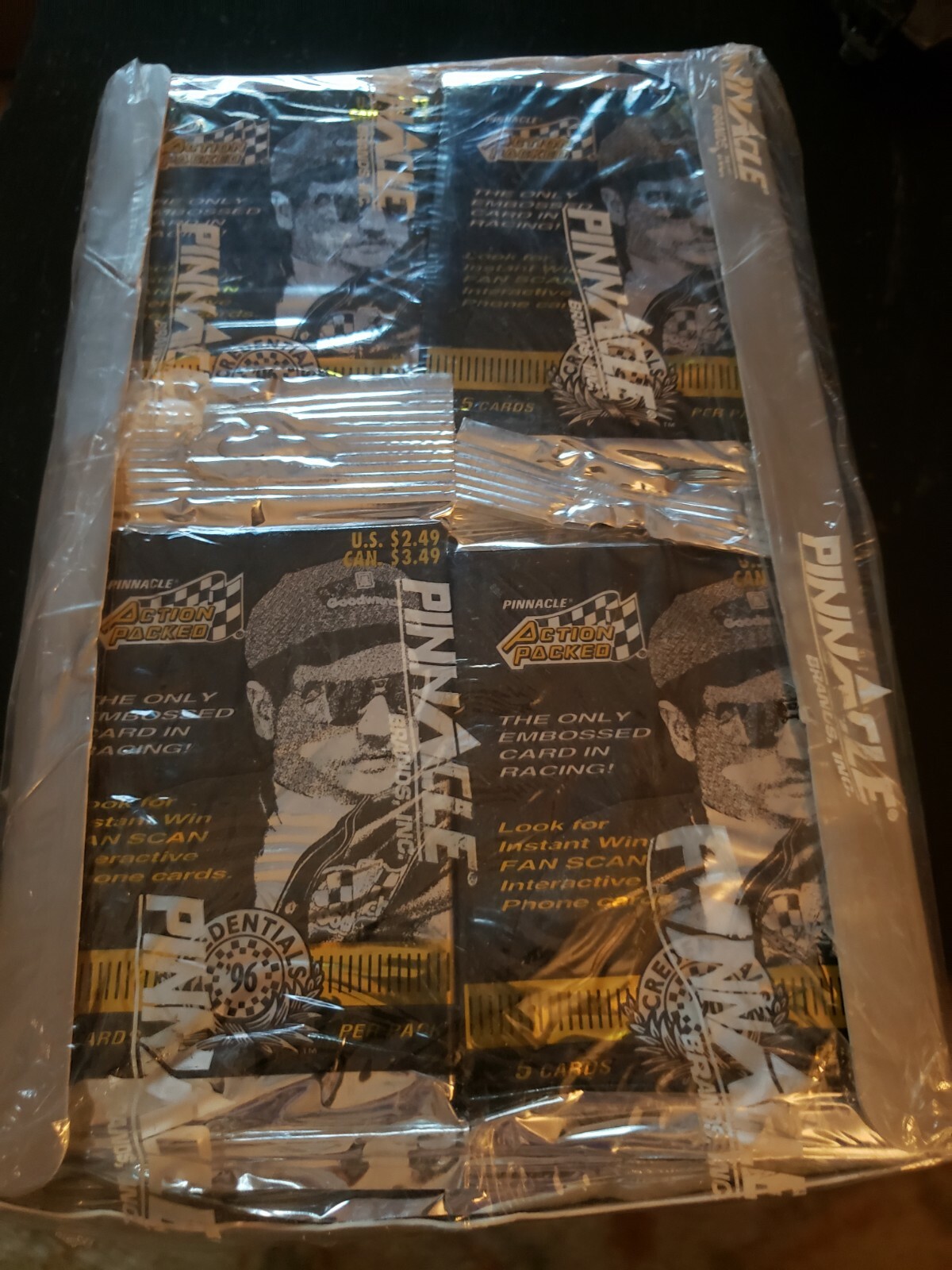 PINNACLE Action Packed NASCAR Credentials 1996 box, 36 packs & 5 cards ...