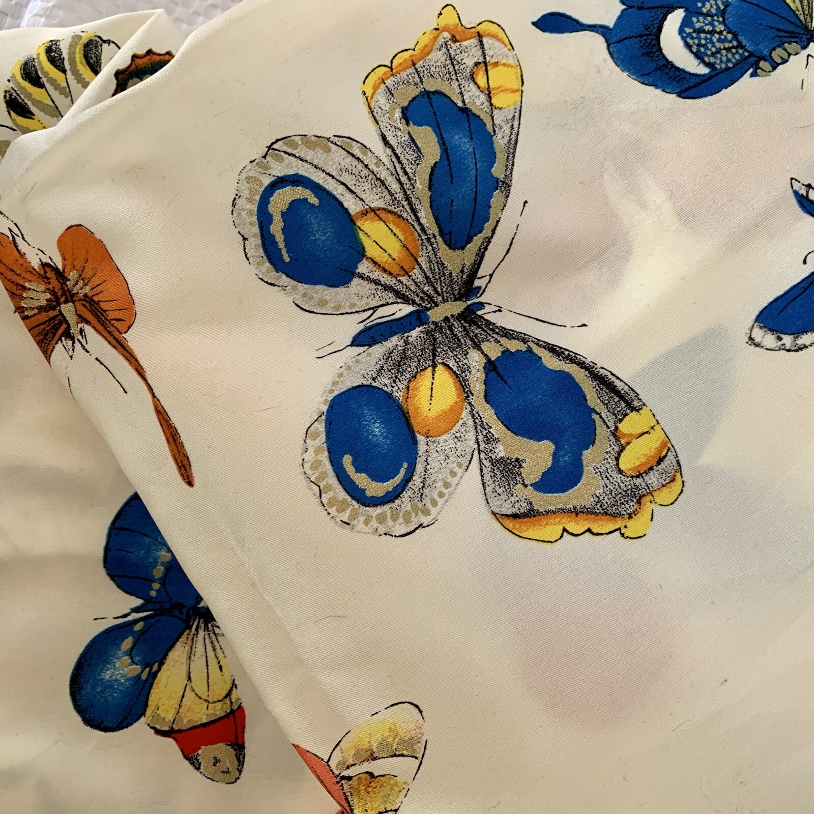 Alexandra Da Vinci Contessa Di Roma white Silk Scarf … - Gem